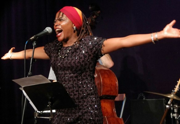 Introducing Jazz & Blues Singer, Actress & Writer – Elaine Thomas ...